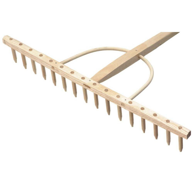 Bulldog 16 Tooth Wooden Hay Rake